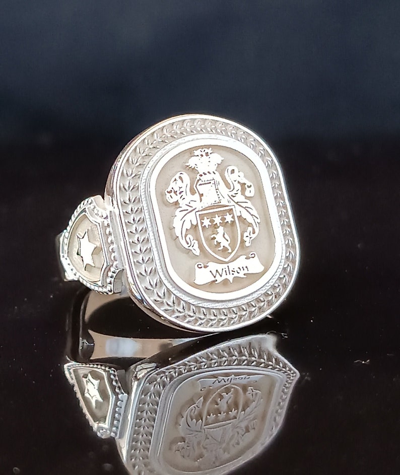 Custom Family Crest Signet Ring, Personalized Coat of Arms Ring for Men ...