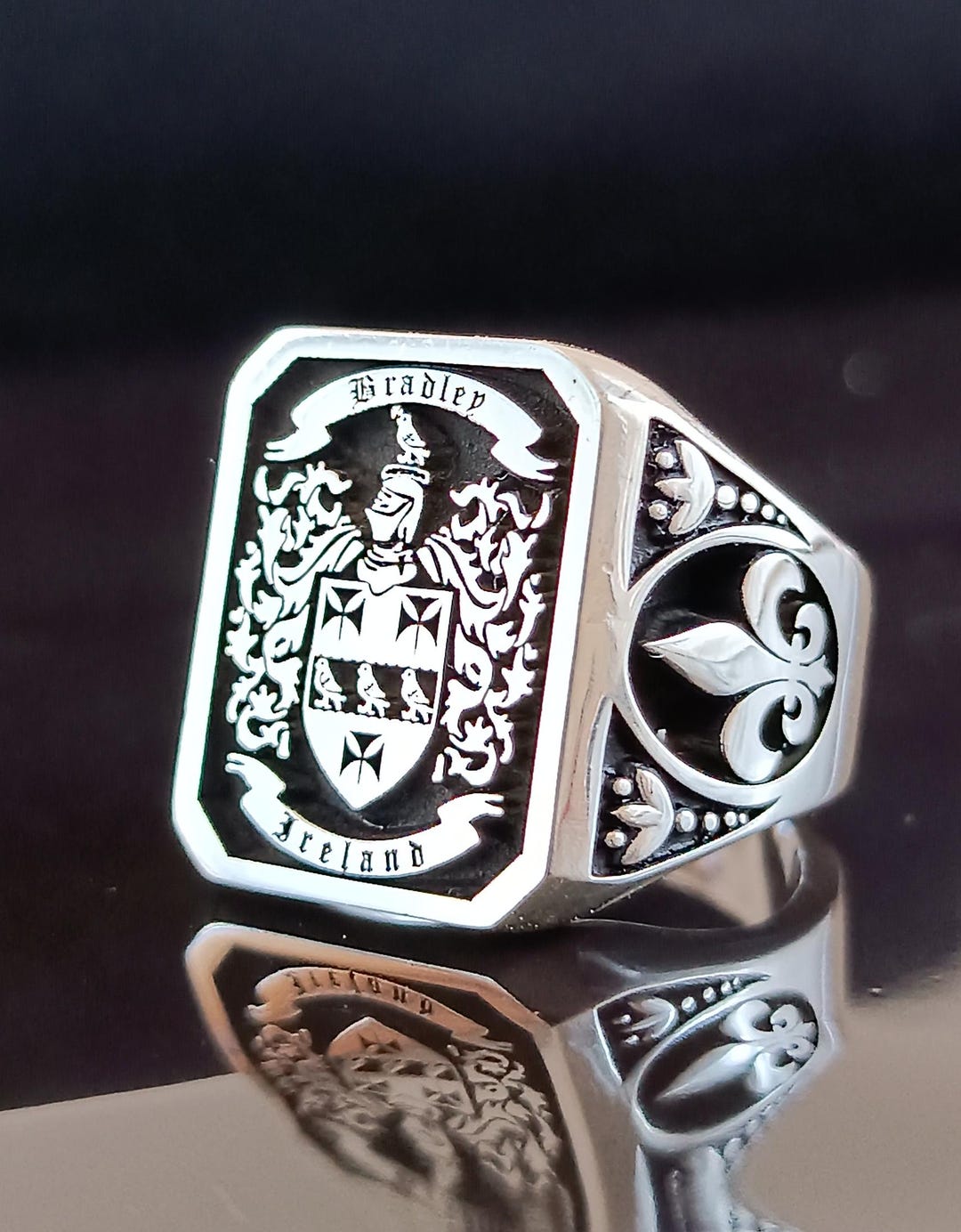Heraldic Crest Ring / Medieval Coat of Arms Ring / Rectangle Signet ...