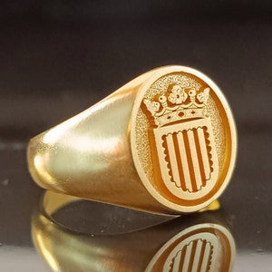 Family Crest Ring , Personalized Coat of Arms Ring , Heraldic Custom ...