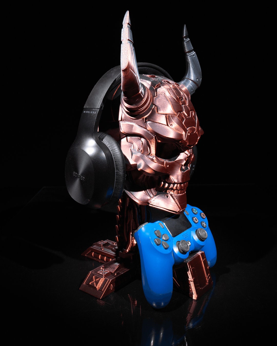 Sci-fi Horned Cyborg Skull Headphones & Controller Holder - A Gamers ...