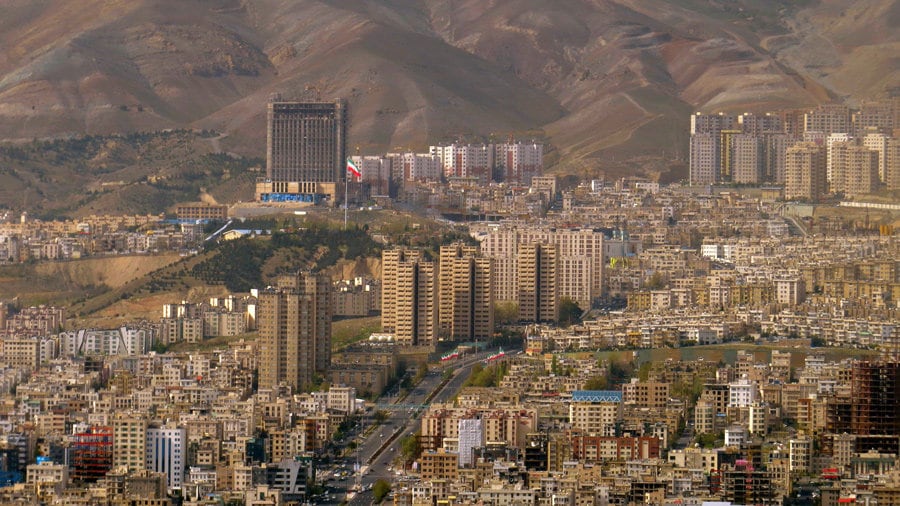 Five High-quality Photos of the Tehran & Milad Tower Milad Skyscraper ...