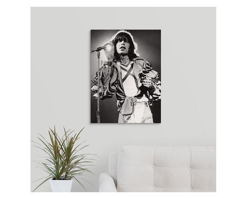 MJ Performing on Stage Wall Art Photo Posters Movies Celebrity Image ...