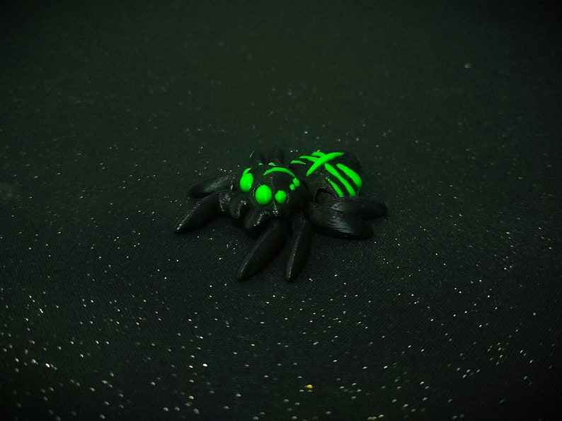 Articulated Tiny Spider 3D Printed Flexible Fidget Toy Cinderwing 3D - Etsy