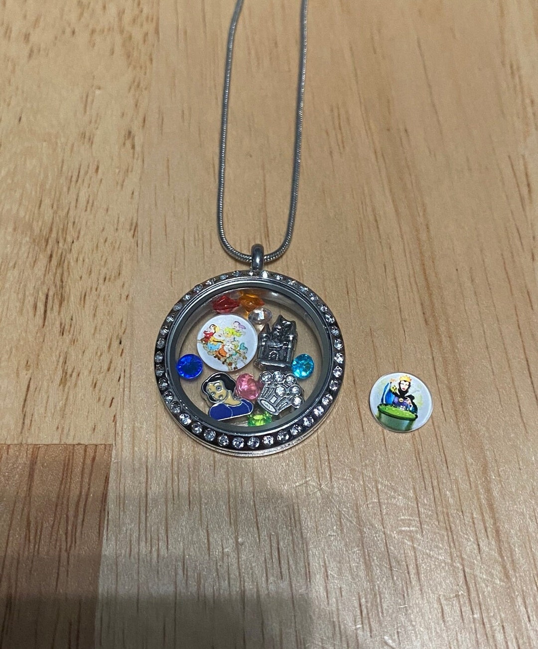 Snow White 7 Dwarfs Inspired Floating Charm Locket Necklace - Etsy