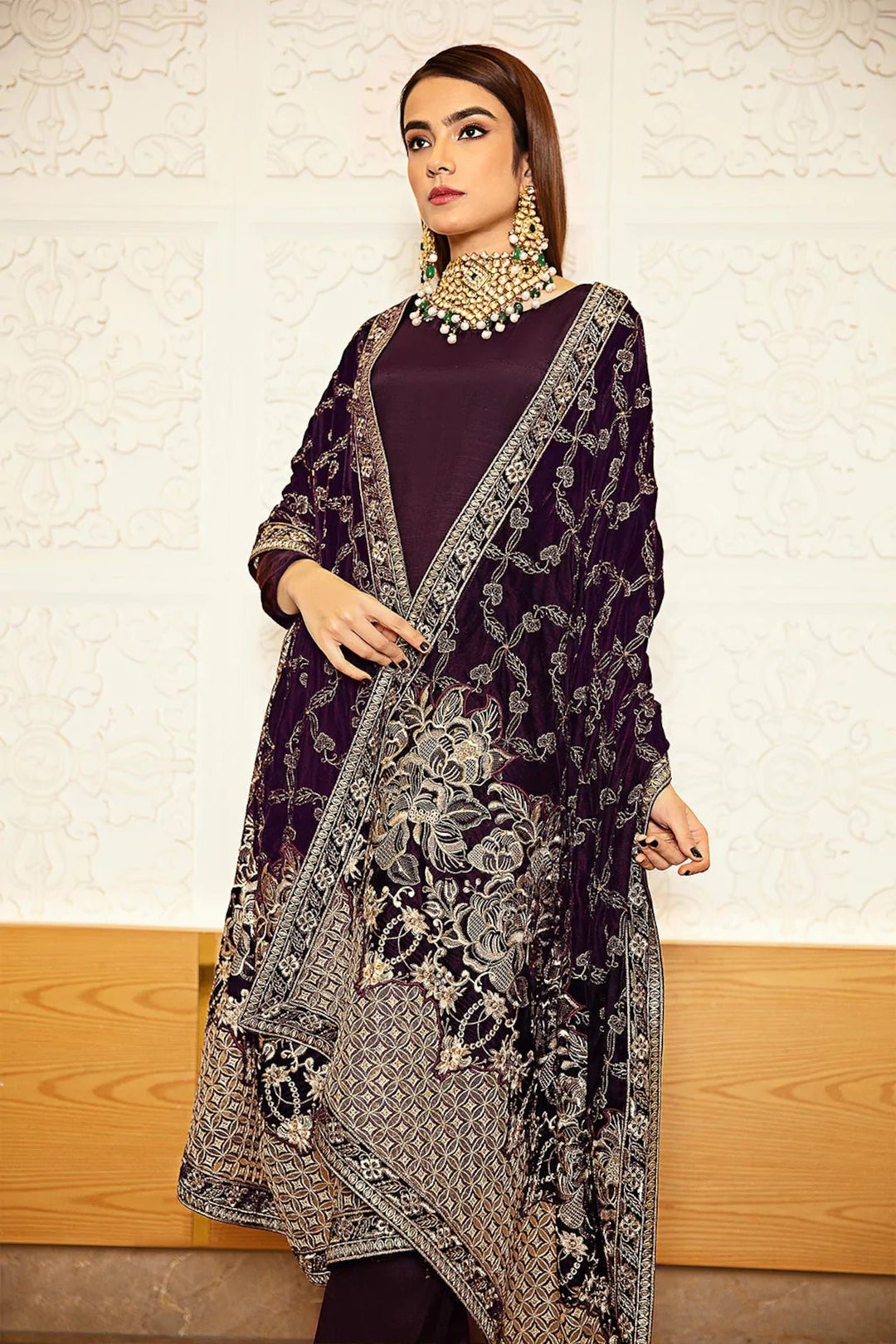Maroon Velvet Stocking, Kashmir Shawl, Salwar Kameez Pakistani Dresses ...
