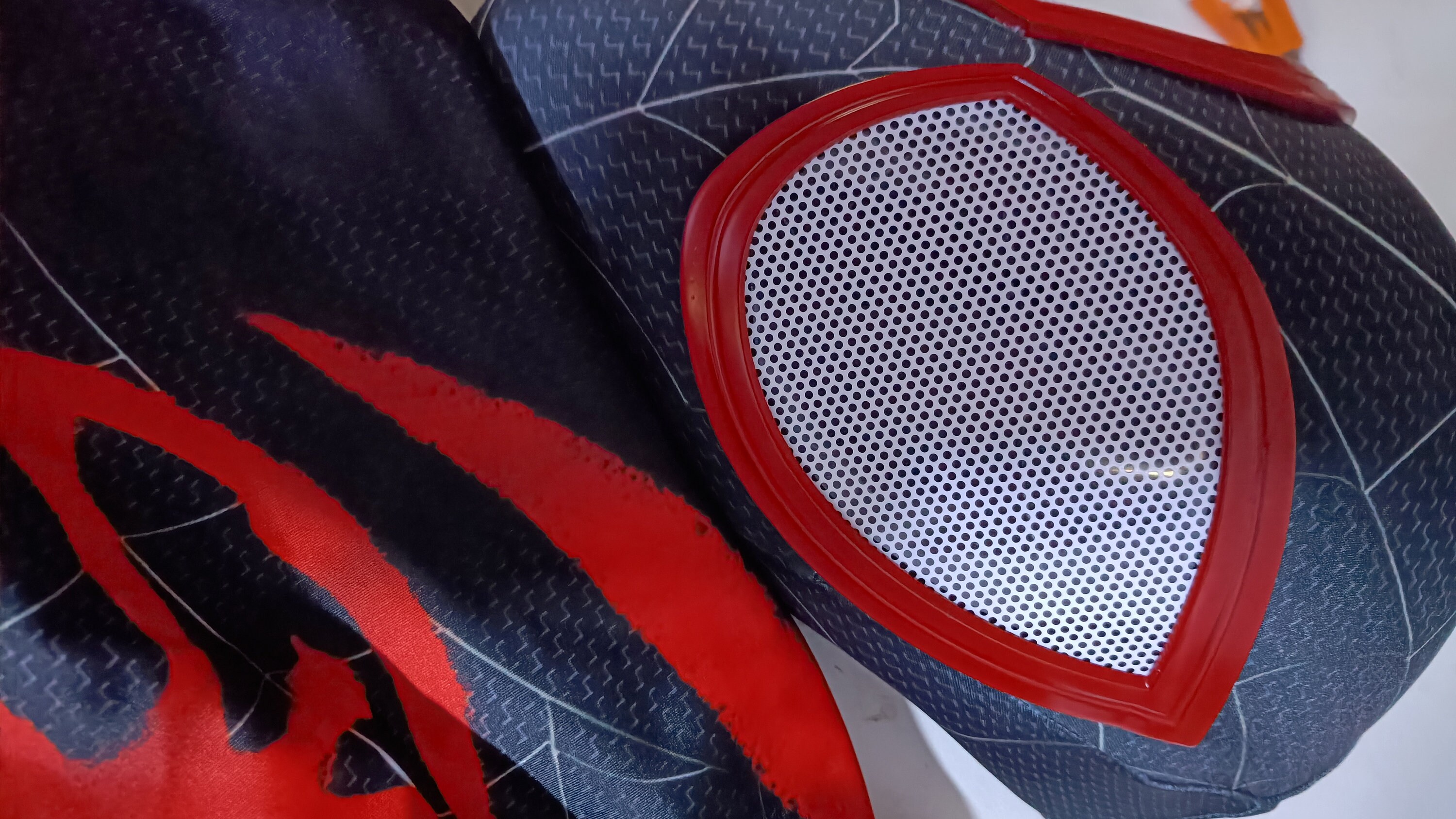 Suit Miles Morales Faceshell Lens Magnetics Miles Morales Into the ...