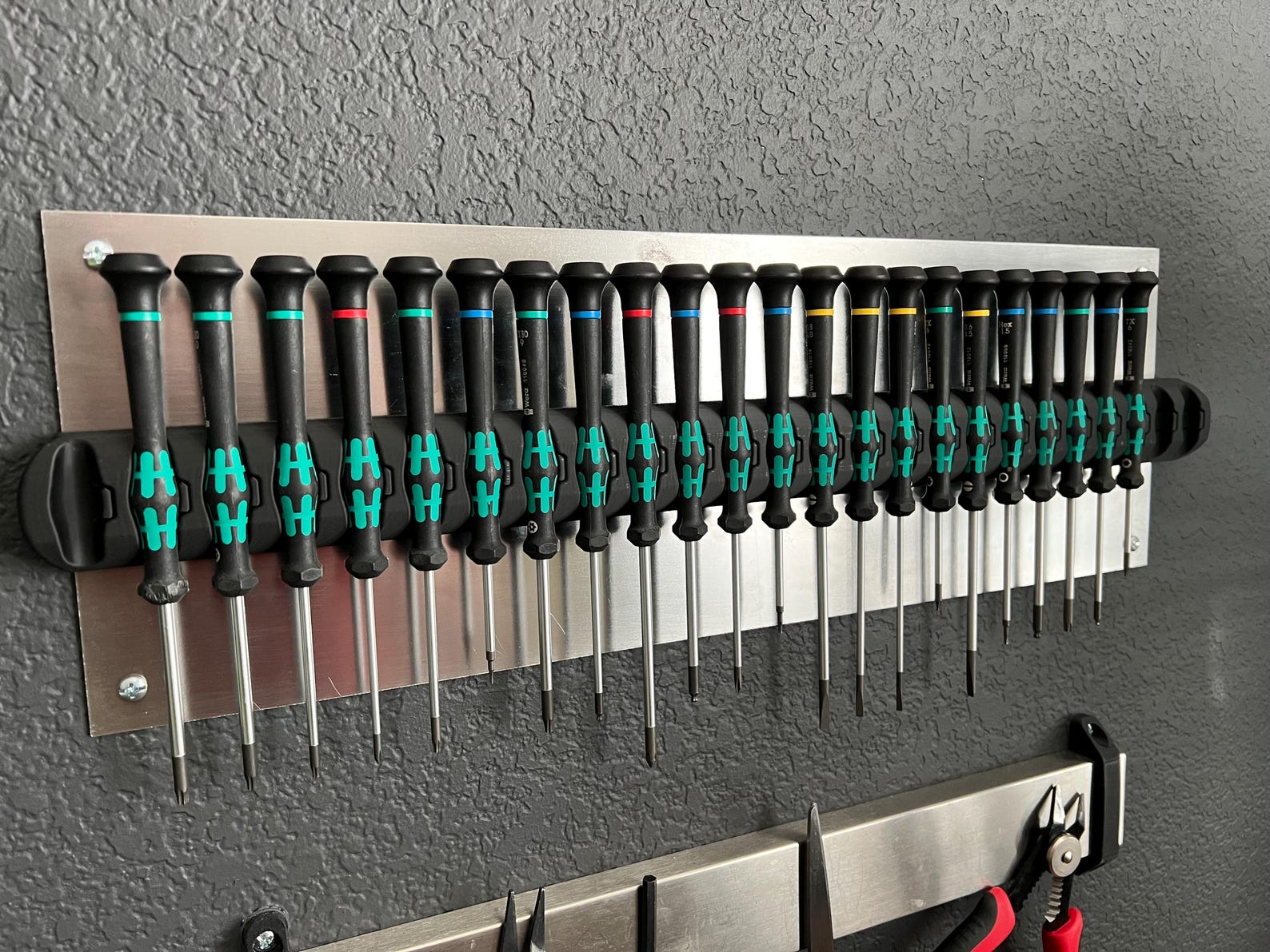 25-slot Magnetic “snap-fit” Bracket for WERA Precision Screwdrivers - Etsy