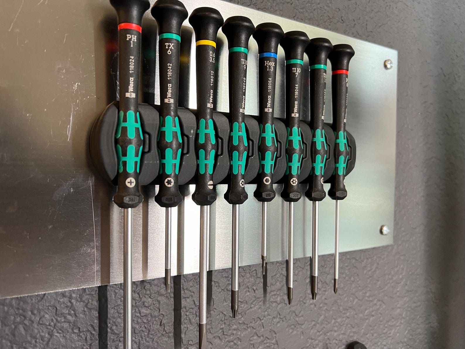 8-slot Magnetic snap-fit Bracket for WERA Precision Screwdrivers - Etsy
