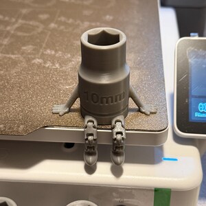 3D Printed Articulated 10mm Socket Buddy – Unique Gift for Mechanics ...