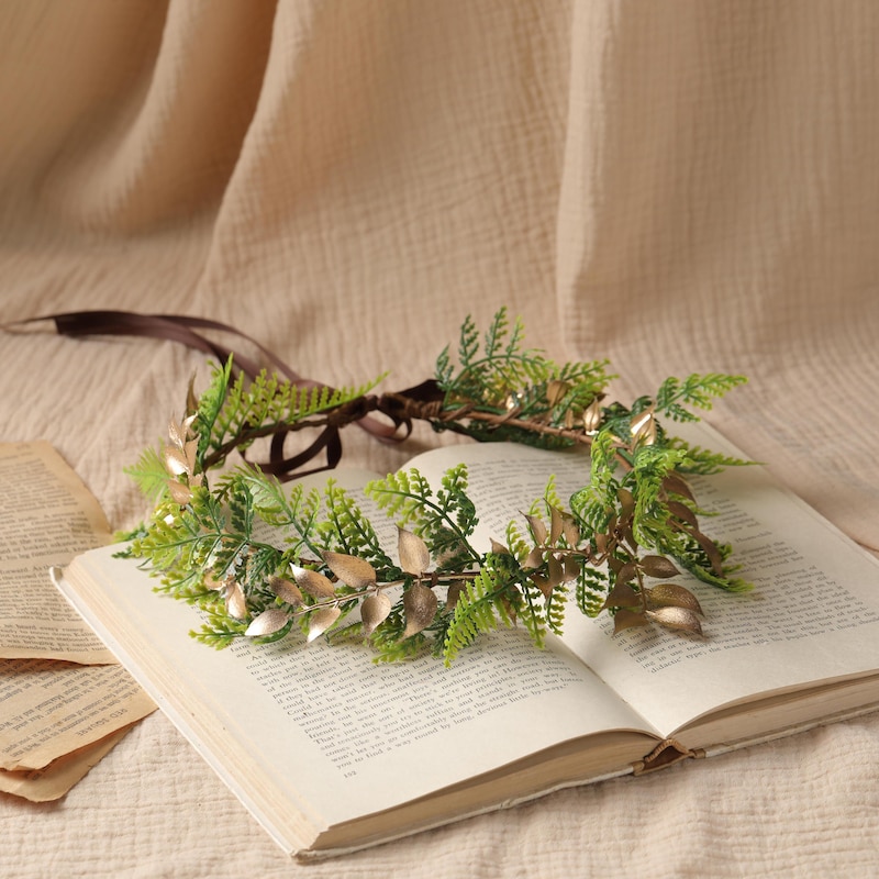 Crown Green and Gold - Etsy UK