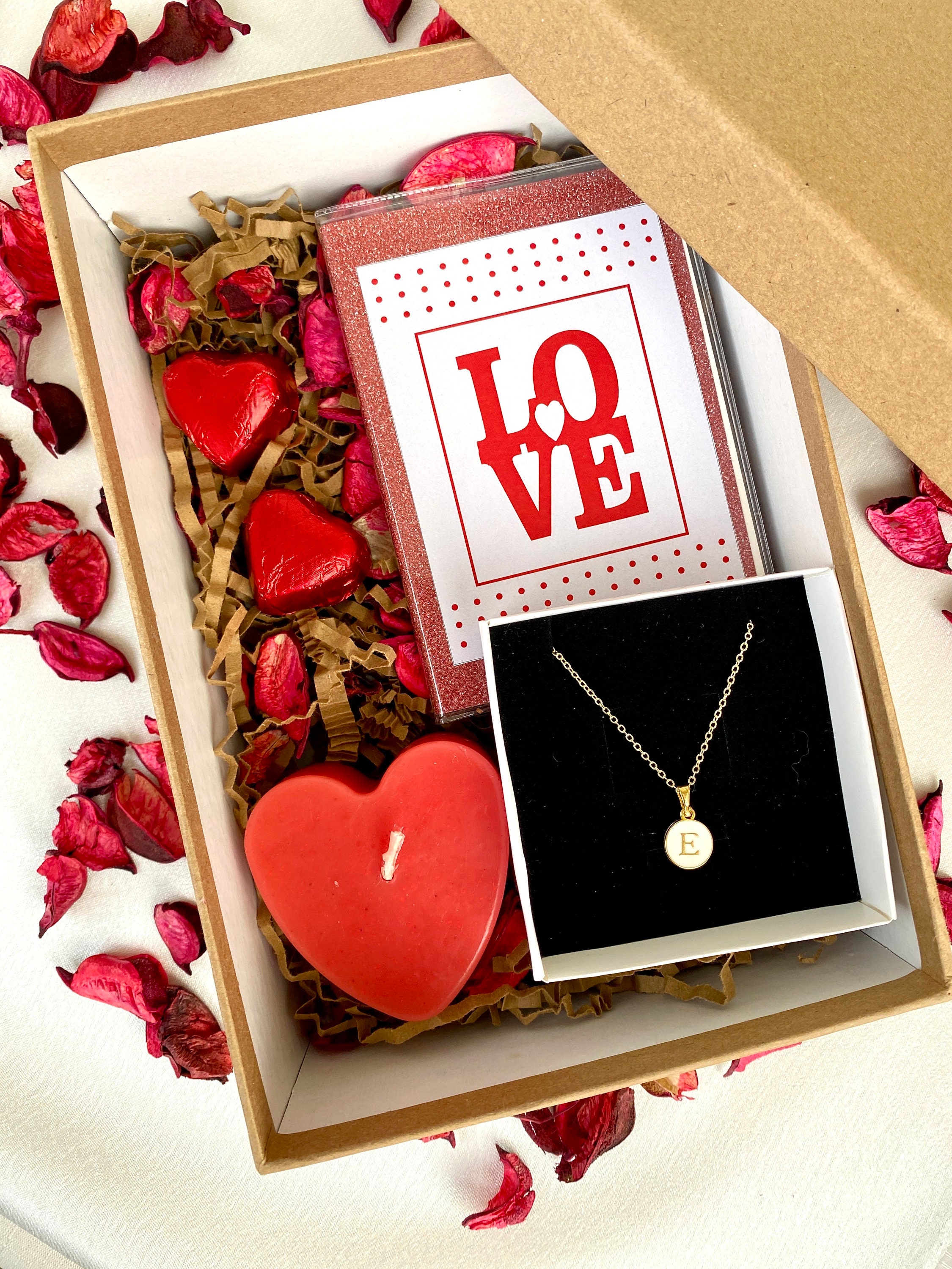 Valentine Gift Box, Customized Gift Box, Gift Box for Women, Chocolate ...