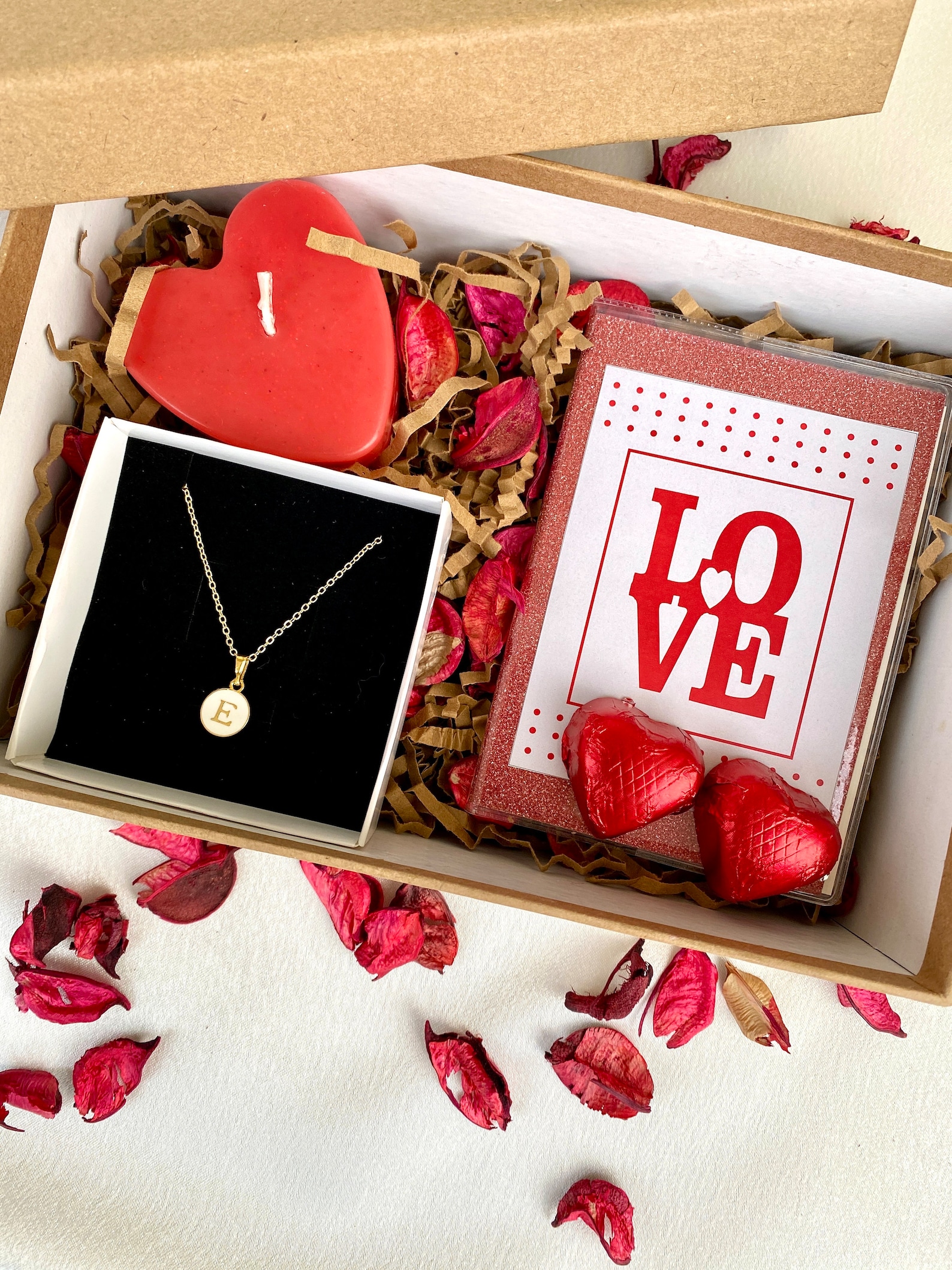 Valentine Gift Box, Customized Gift Box, Gift Box for Women, Chocolate ...