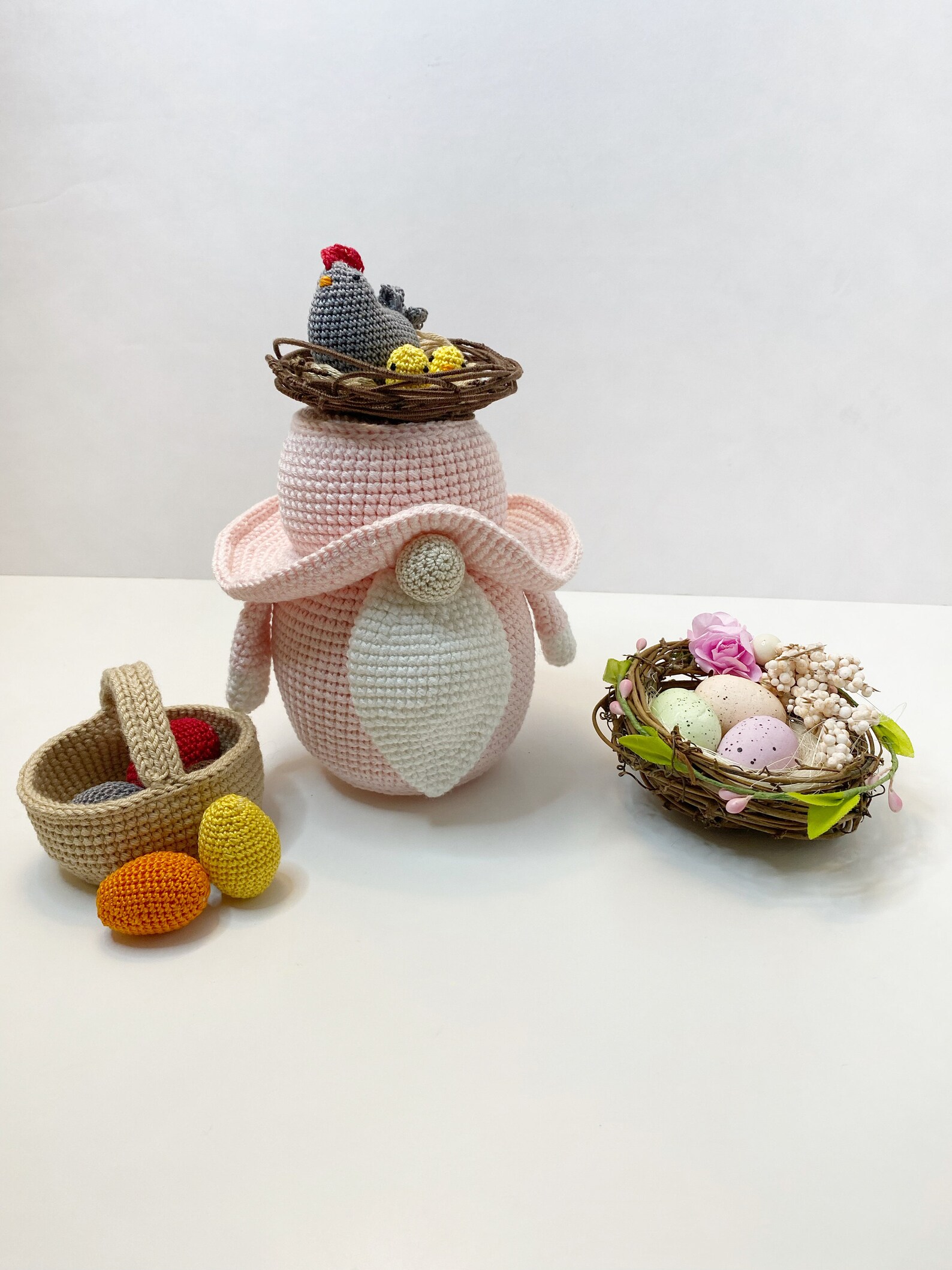 Easter Chicken Gnome Crochet Pattern: DIY Holiday Decor (PDF) - Etsy