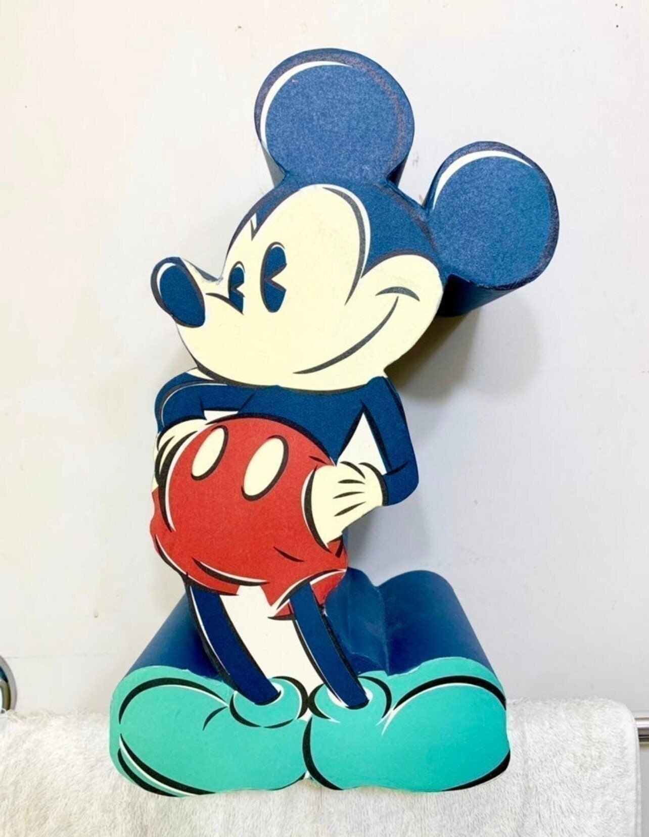 Mickey Mouse Light up Glowing Disney Electric Table Lamp Bulb Inside ...