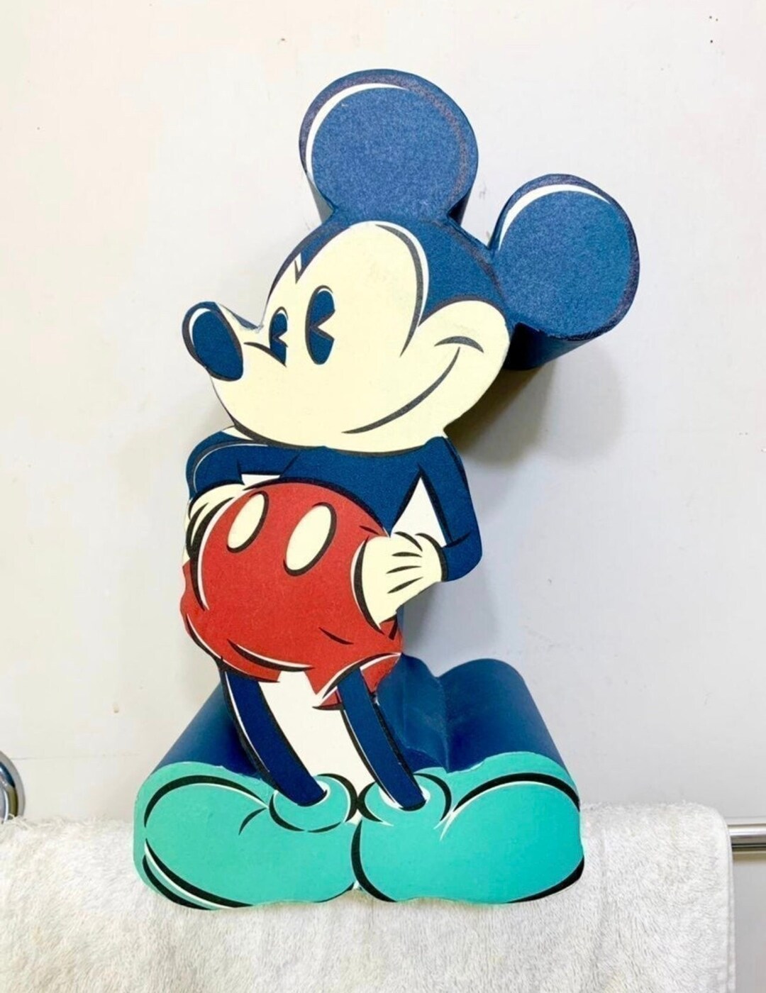 Mickey Mouse Light up Glowing Disney Electric Table Lamp Bulb Inside ...