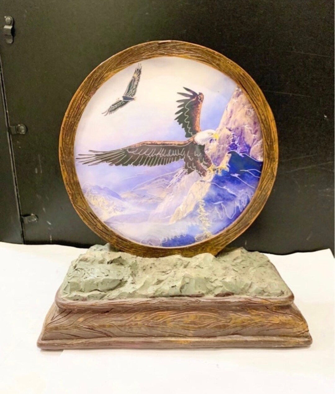 Flying Eagles Illuminated Light Lamp Diorama Statue Stone Background ...