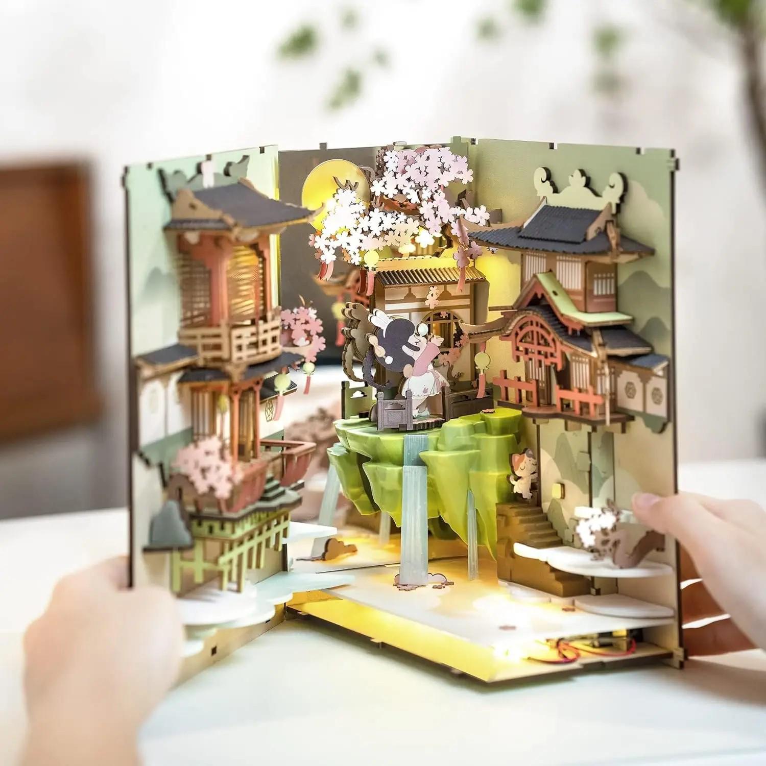 Rolife Falling Sakura Book Nook DIY Dollhouse Bookend Kit With LED ...