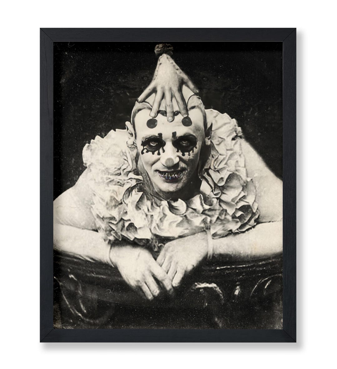 Vintage Scary Clown Poster - Retro Circus Print for Halloween - Freak ...