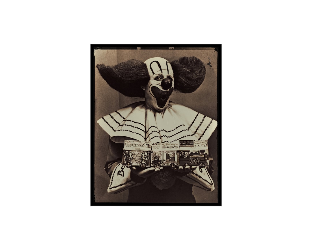 Vintage Bozo Poster Gothic Circus Halloween Art Unframed Men and Women ...