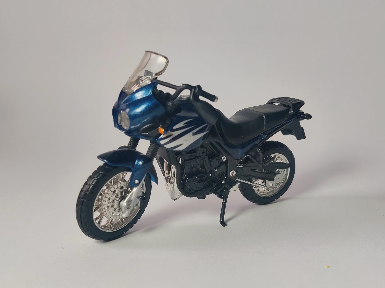 Miniature / Motorbike / Motorcycle / Replica Vintage Collector Motor ...