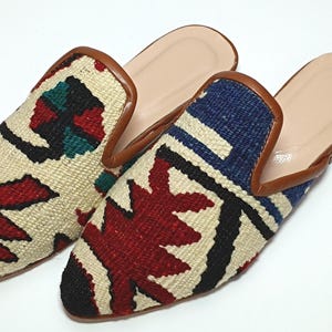 35EU(5US) Kilim Pointy Toe Mule, Traditional Turkish Vintage Kilim ...