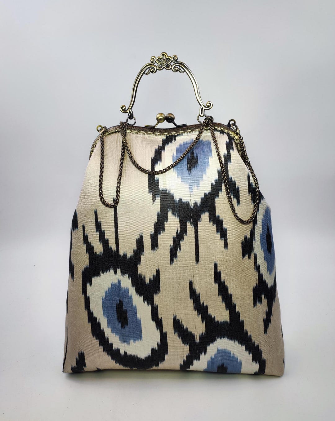 XL Women Kiss Lock Silk İkat Bag, Handwoven İkat Shoulder Bag, Top ...