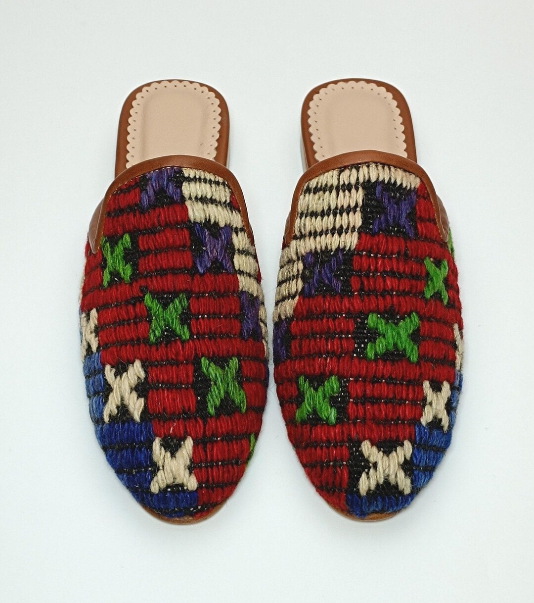 38 EU/ 8 US/ 6 UK Handmade Kilim Rug Mules: Women's Turkish Loafer ...