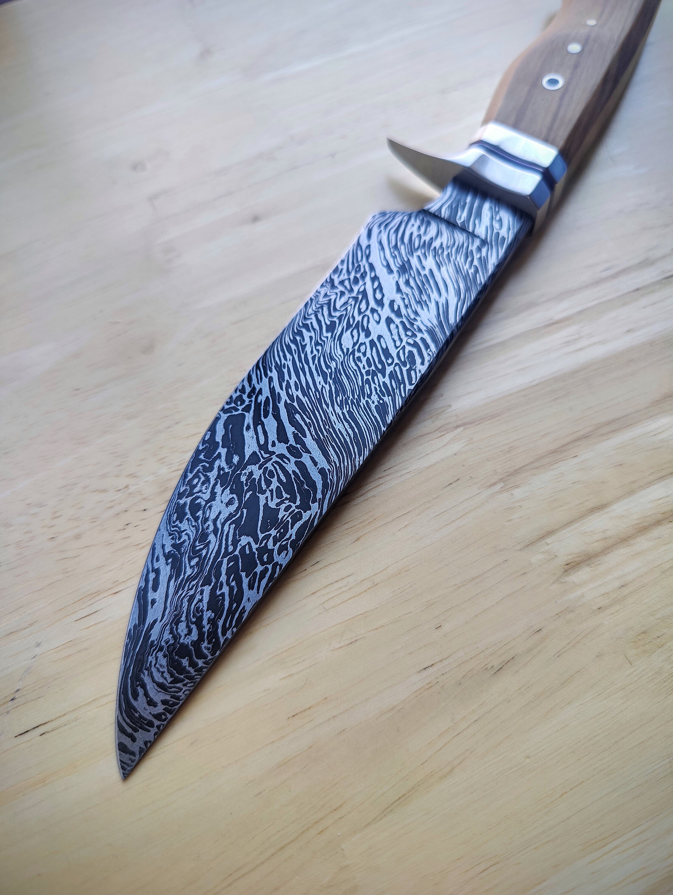 Damascus Recurve Fighting Knife, Custom Hand Forged Carbon Steel ...
