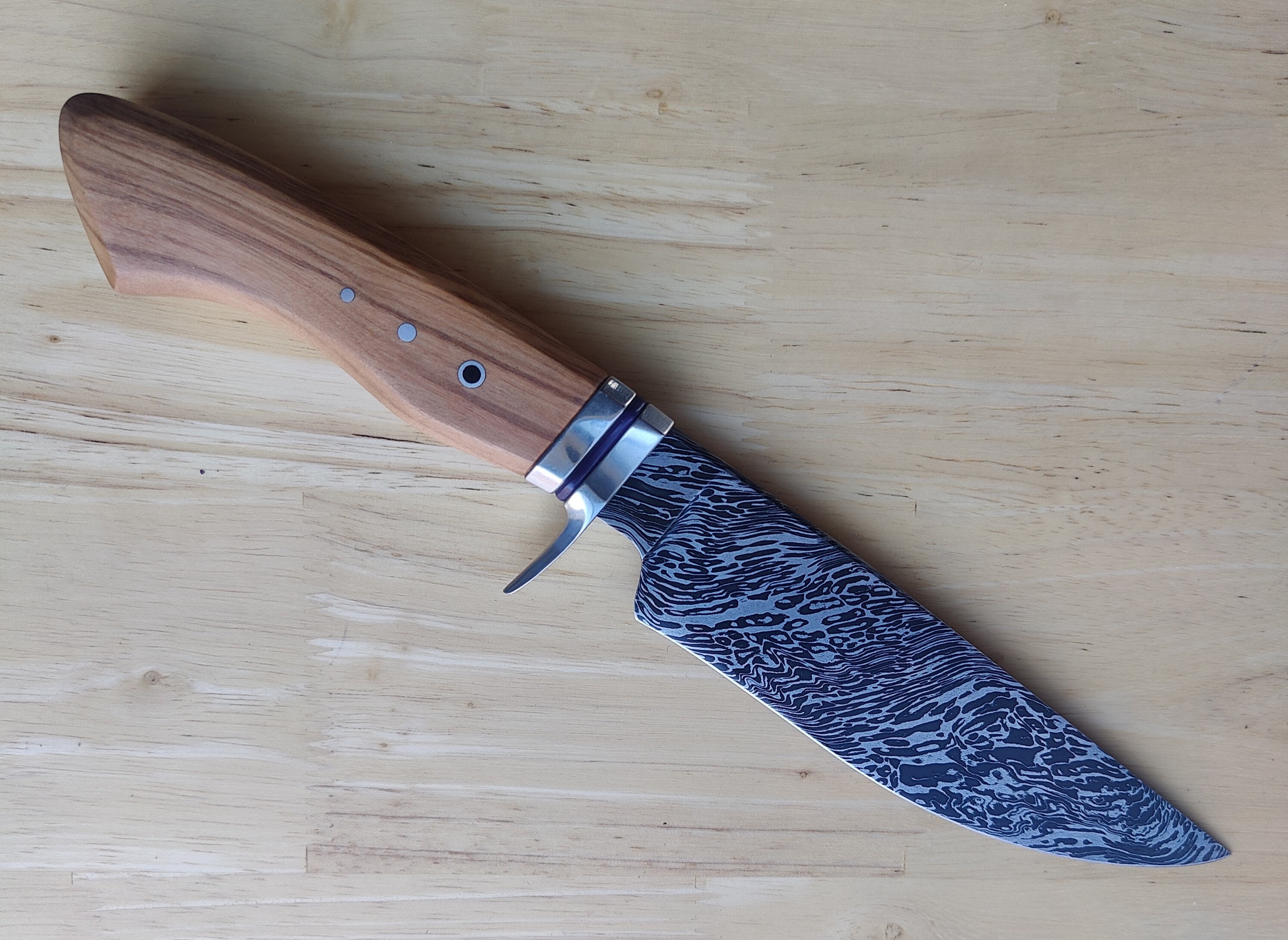 Damascus Recurve Fighting Knife, Custom Hand Forged Carbon Steel ...