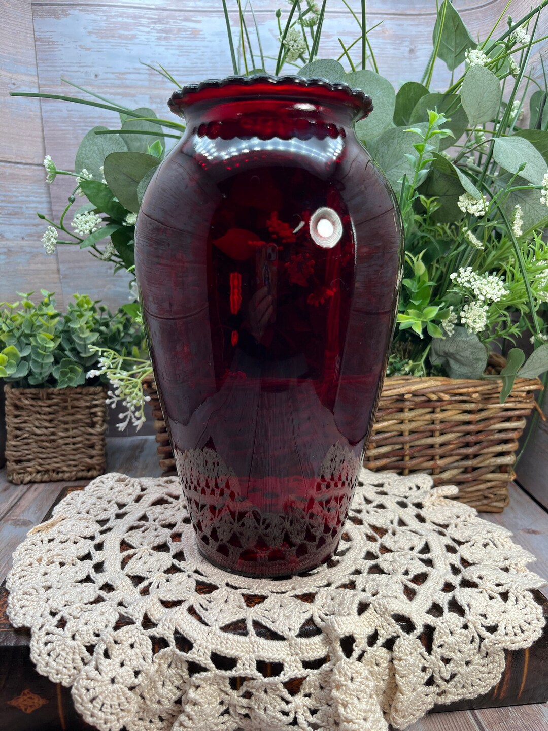 Royal Ruby Red Glass Vase, Anchor Hocking, 9 Tall Red Glass Vase ...
