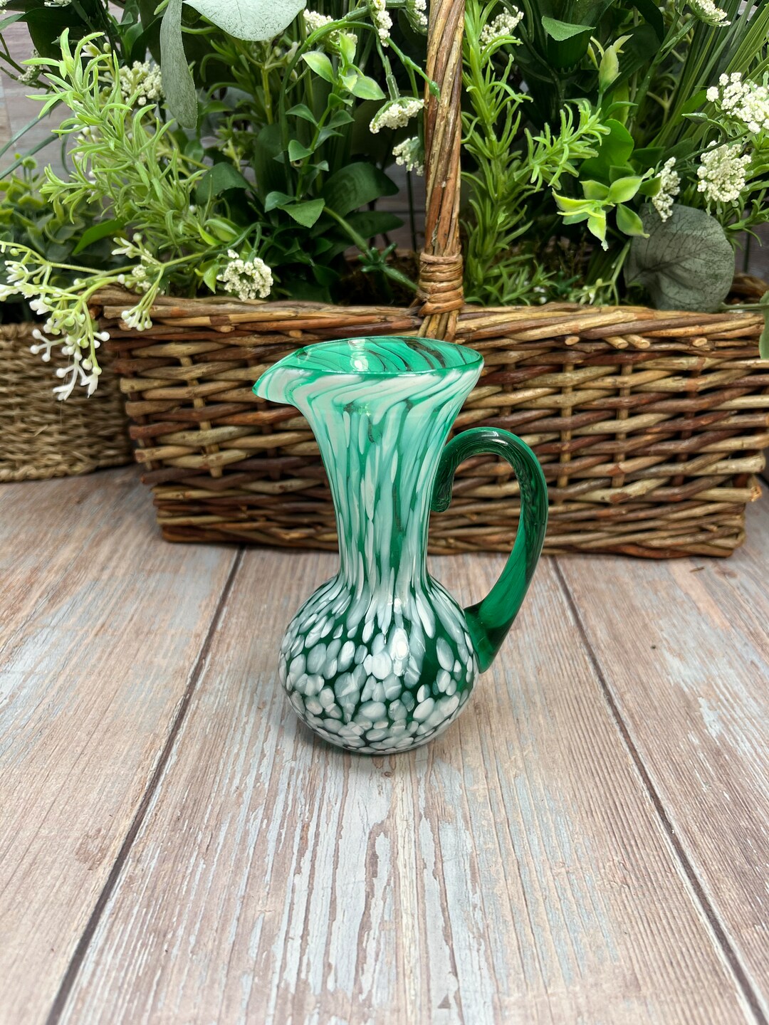Vintage Emerald Green Glass White Spatter Hand Blown Art Glass Small ...