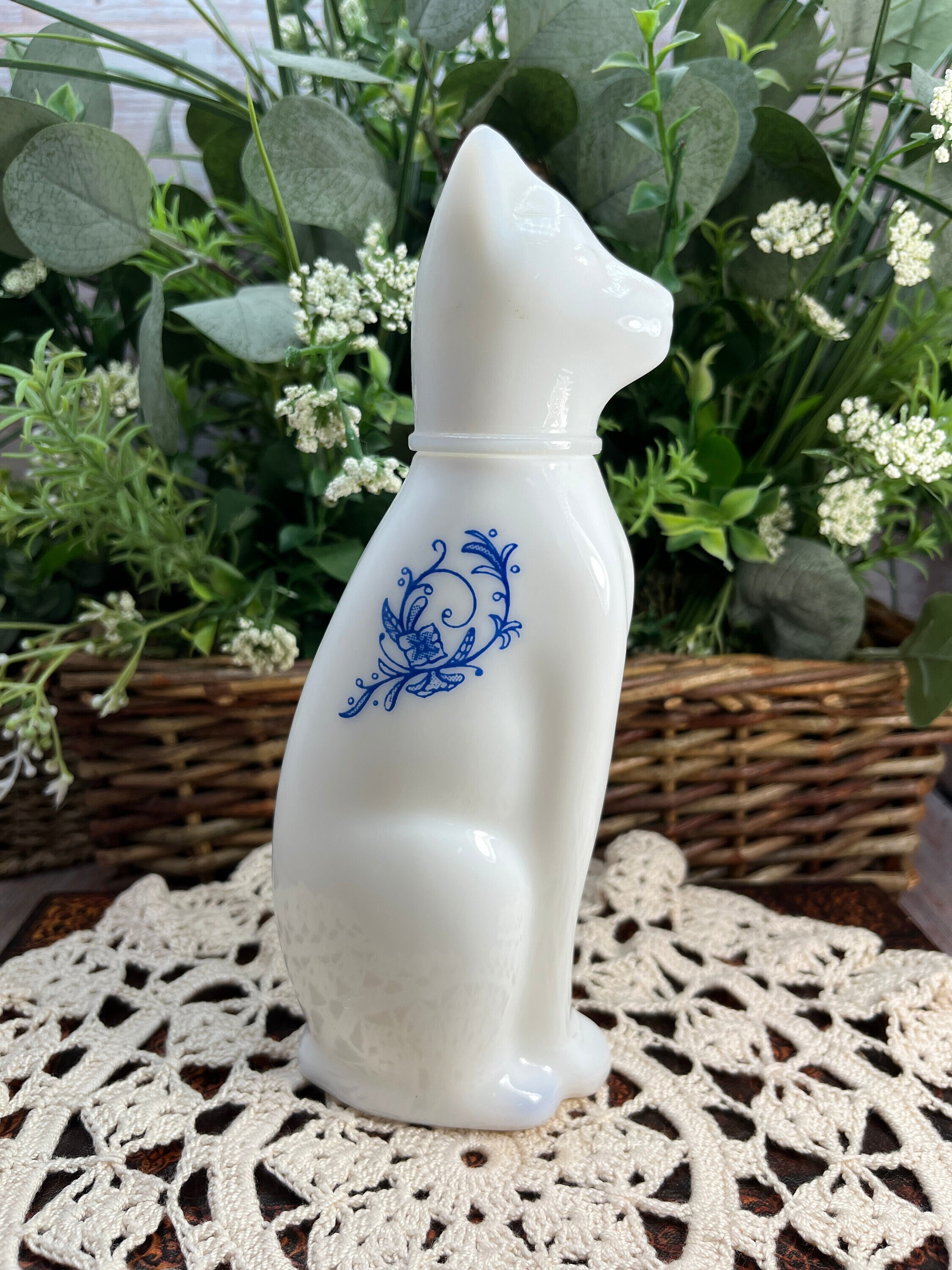 Avon Vintage Ming Cat Milk Glass Moonwind Cologne Bottle, Milk Glass ...