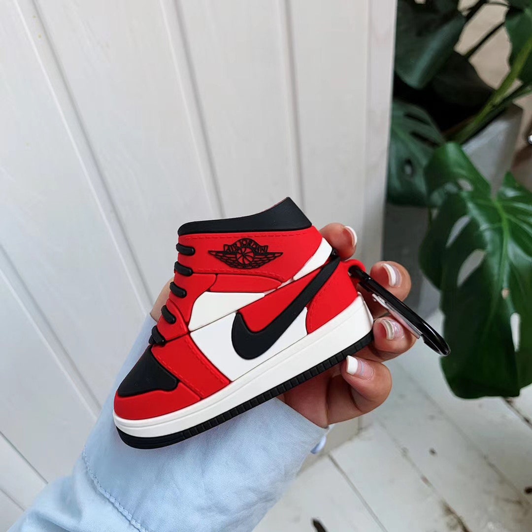 Sneaker Design Apple AirPod Case for 1, 2 and Pro and AirPod 3 - Etsy UK