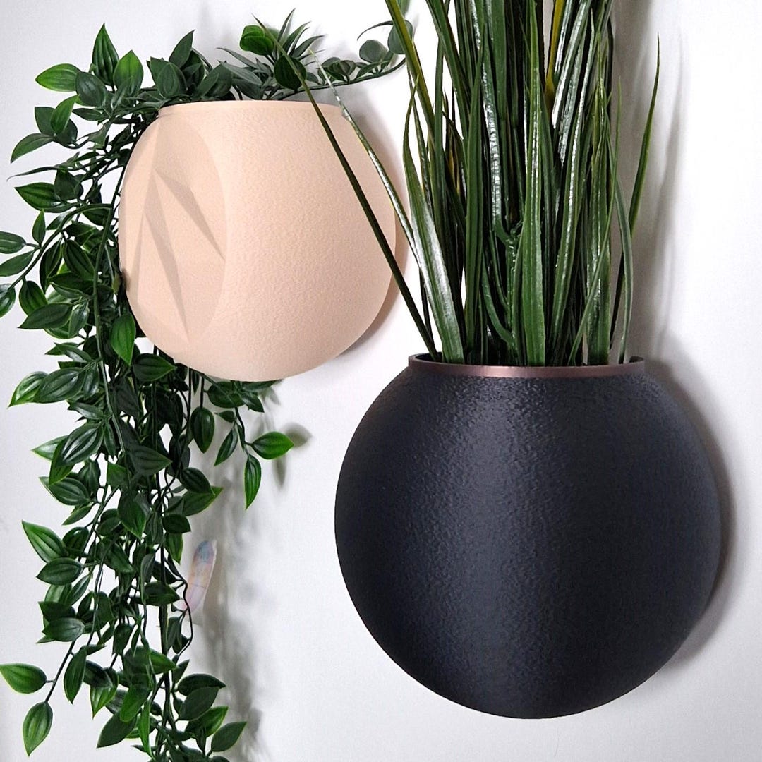 Sphere Wall Hanging Real Plant Pot | Round Hanging Planter | Circle ...