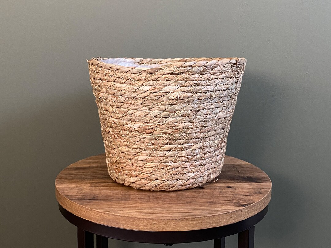 Woven Straw Basket Plant Pot | Rattan Pot | Boho Plant Pot | Seagrass ...