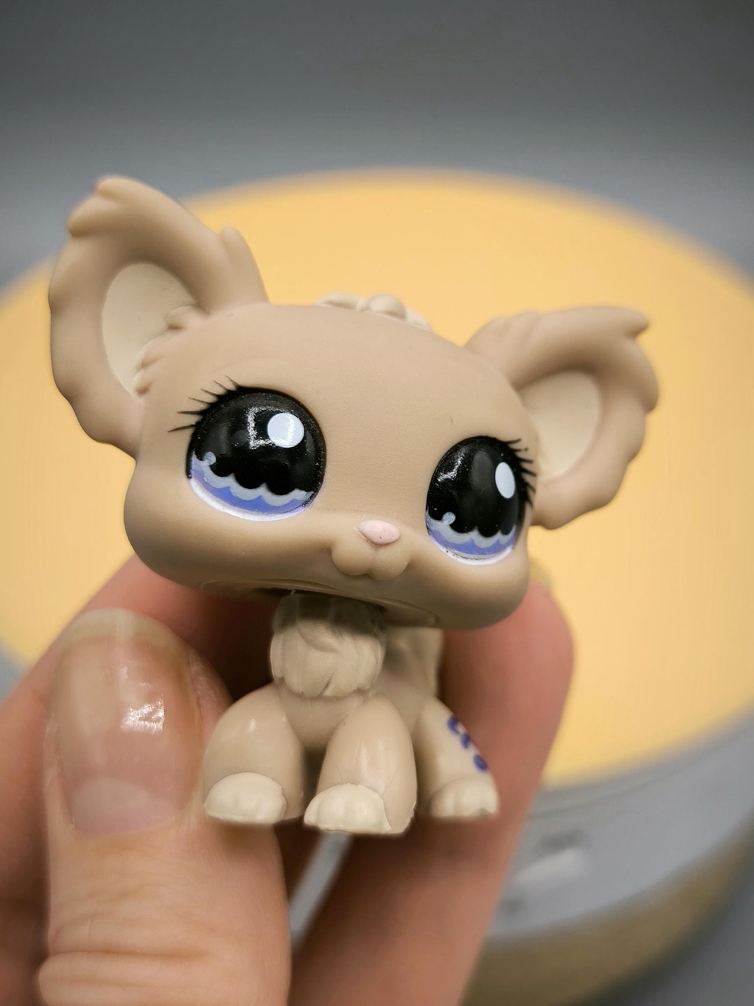 Littlest Pet Shop Chihuahua 1060, Authentic Pet Figurine, Europe ...