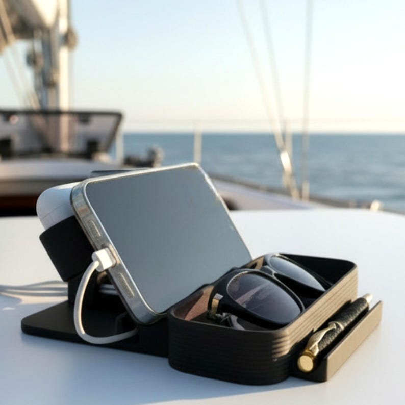 Personalized Desk Organizer 3D Printed Tech Charging Station ...