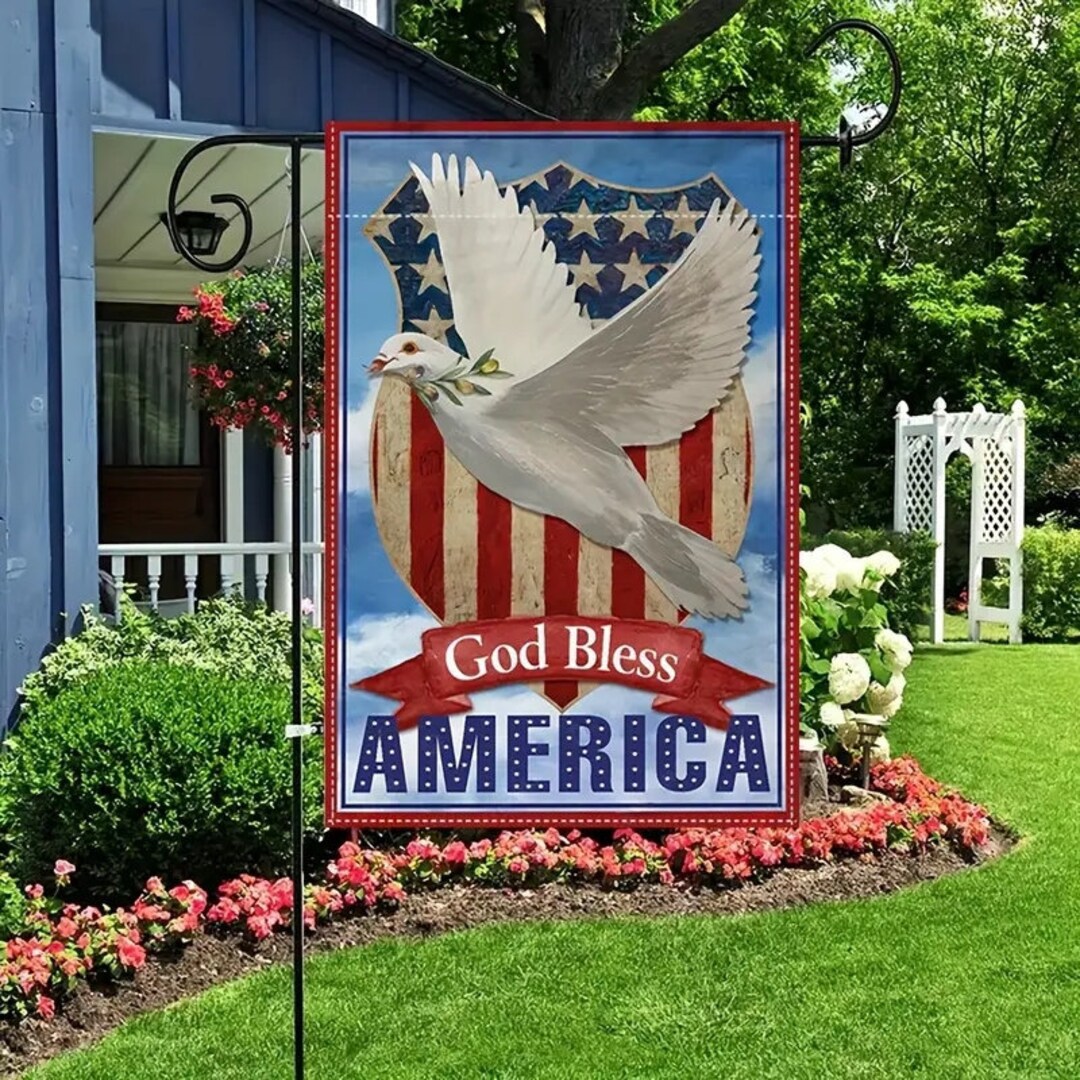 Fourth of July Bird of Peace Garden Flag, God Bless America 4th of July ...