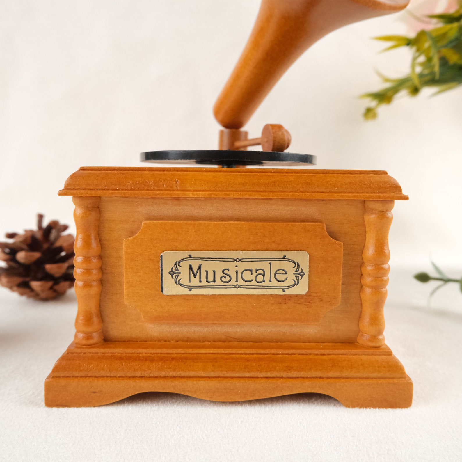 Wooden Retro Phonograph Music Box, Retro Record Player Music Box, Music ...