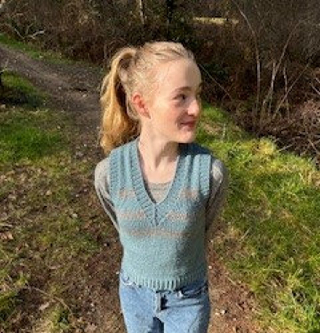 Happy Vest Knitting Pattern - Etsy