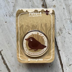 Frightened Crow - Pebble - Etsy
