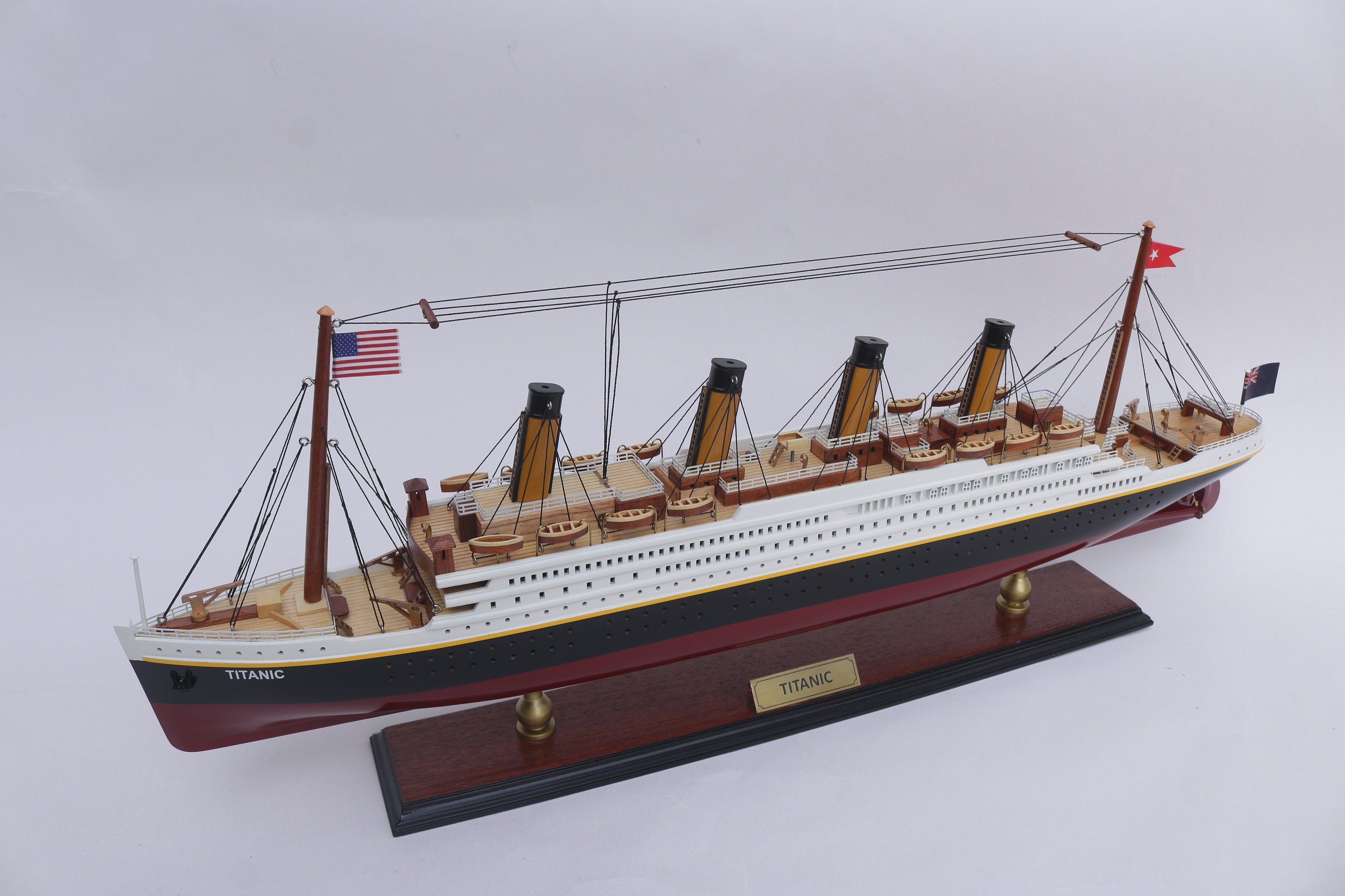RMS Titanic Ship Model Handcrafted Wooden Cruise Models, Tall Ships ...