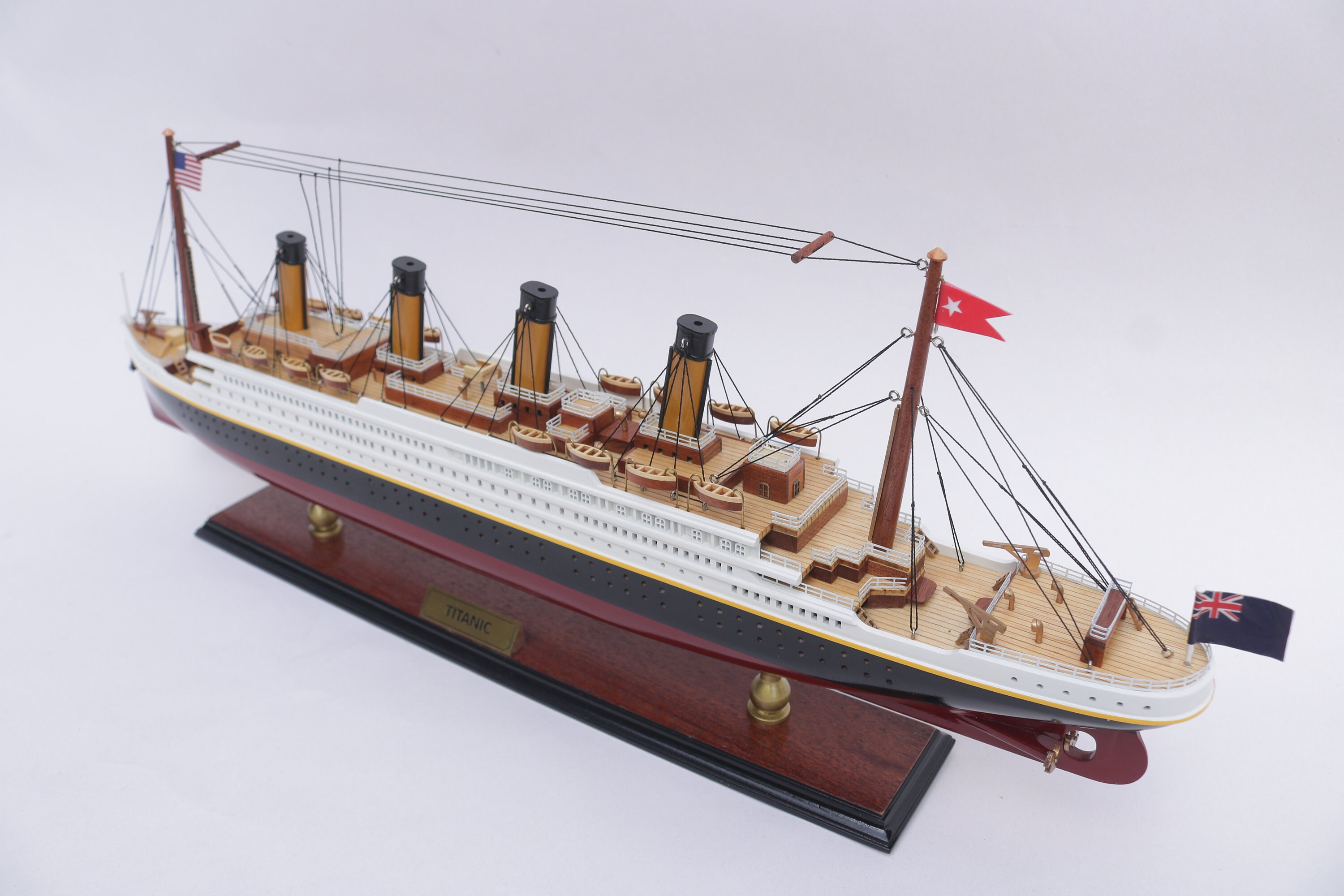 RMS Titanic Ship Model Handcrafted Wooden Cruise Models, Tall Ships ...