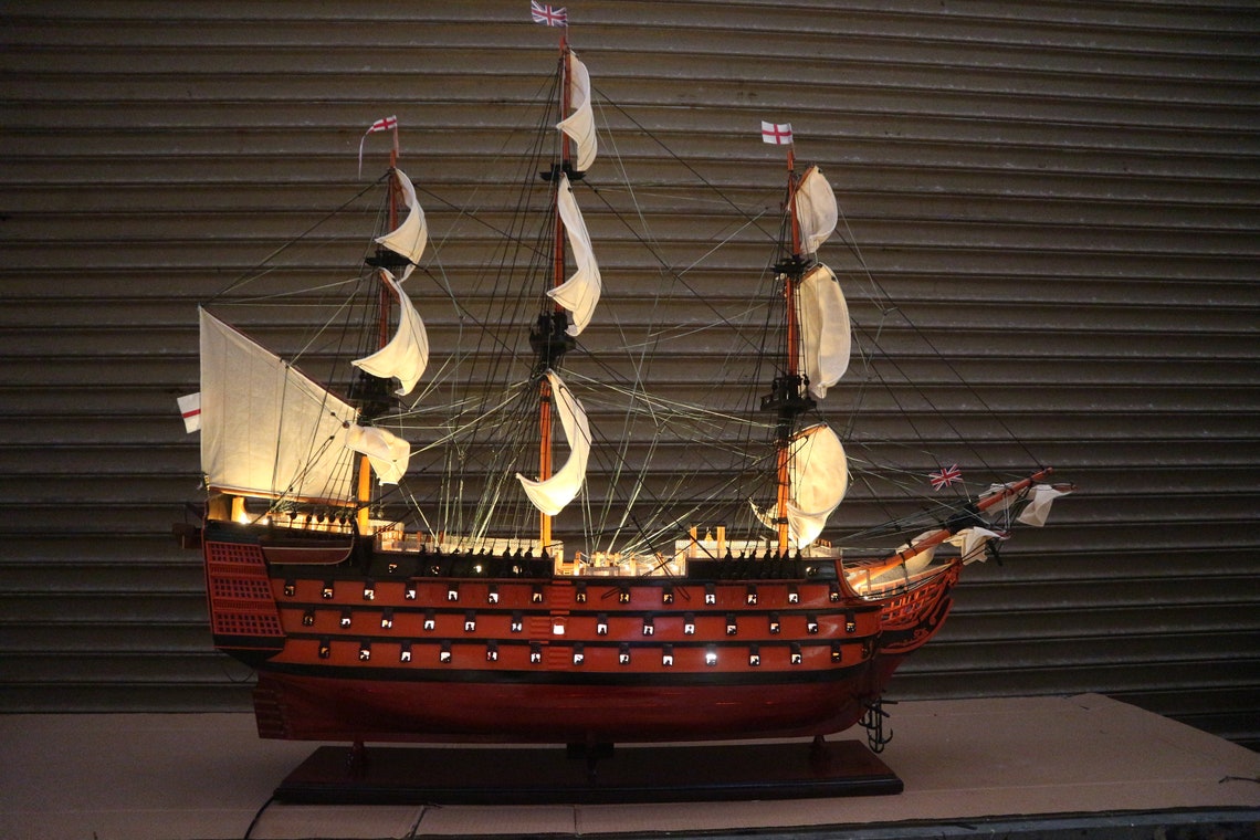 HMS Victory Ship Model 1765 With Lights, Special Edition, HMS Victory ...