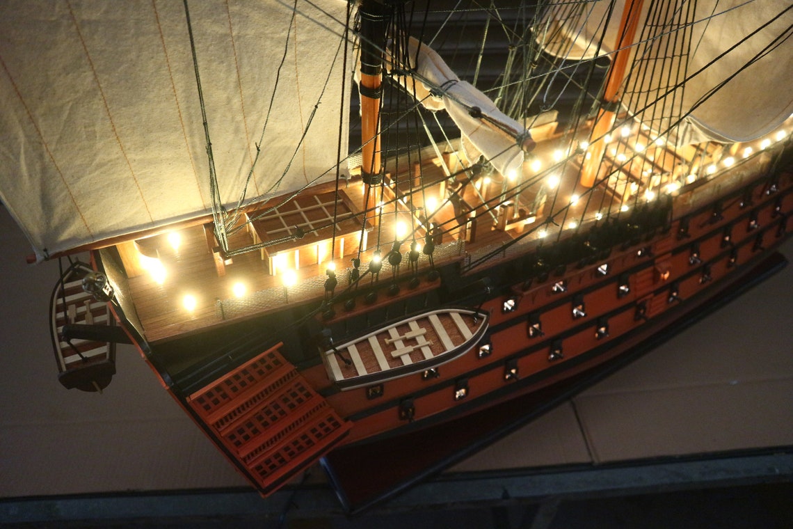 HMS Victory Ship Model 1765 With Lights, Special Edition, HMS Victory ...