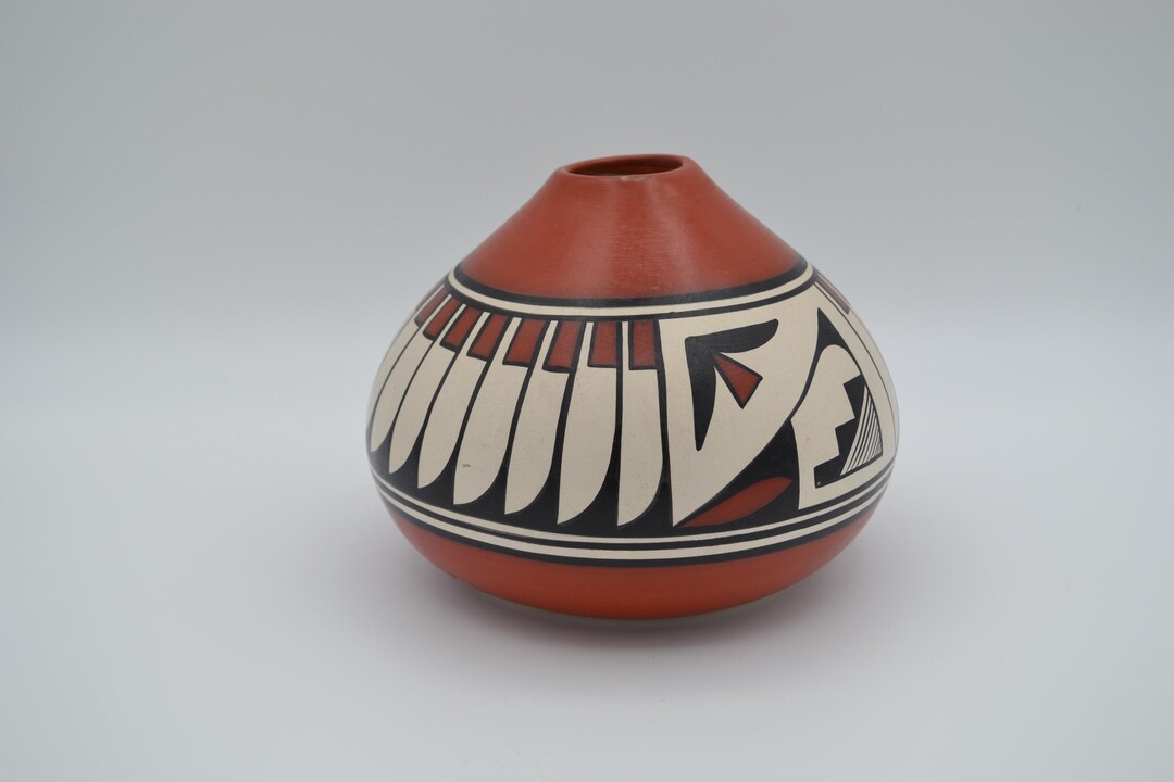 Vintage Adakai Native American Pot - Etsy