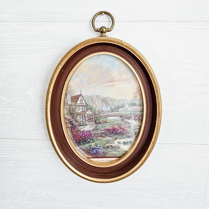 Vintage Oval Frame - Etsy