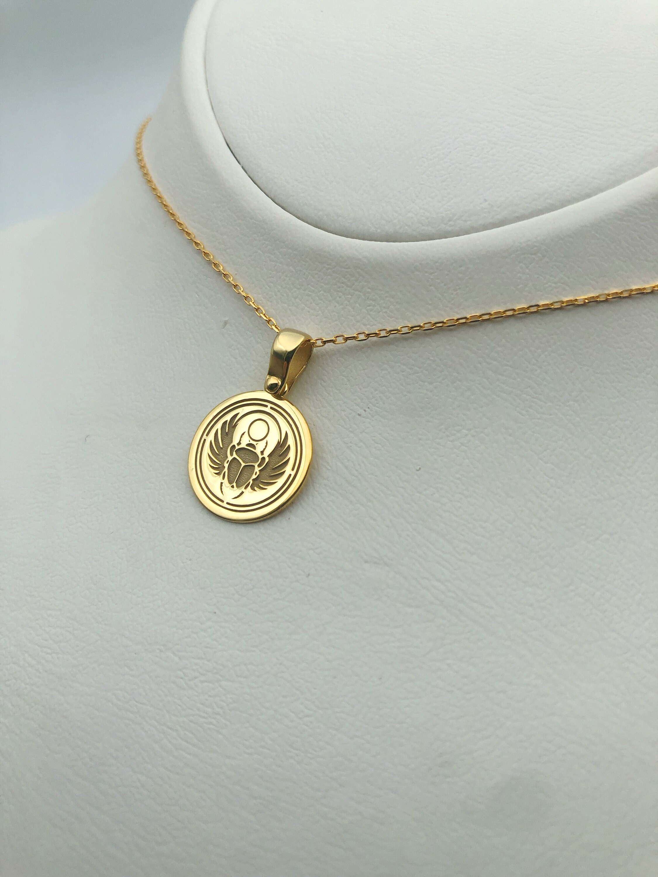 Egyptian Scarab Round Pendant, 14K Solid Gold Flying Beetle Necklace ...