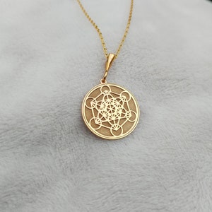 14K Gold Metatron Necklace, Metatron Cube Necklace, Dainty Archangel ...