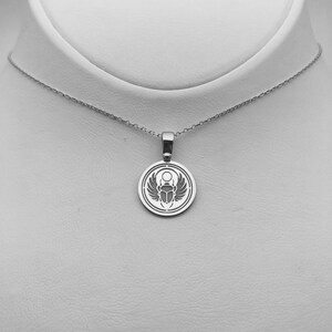 Egyptian Scarab Round Pendant, 14K Solid Gold Flying Beetle Necklace ...